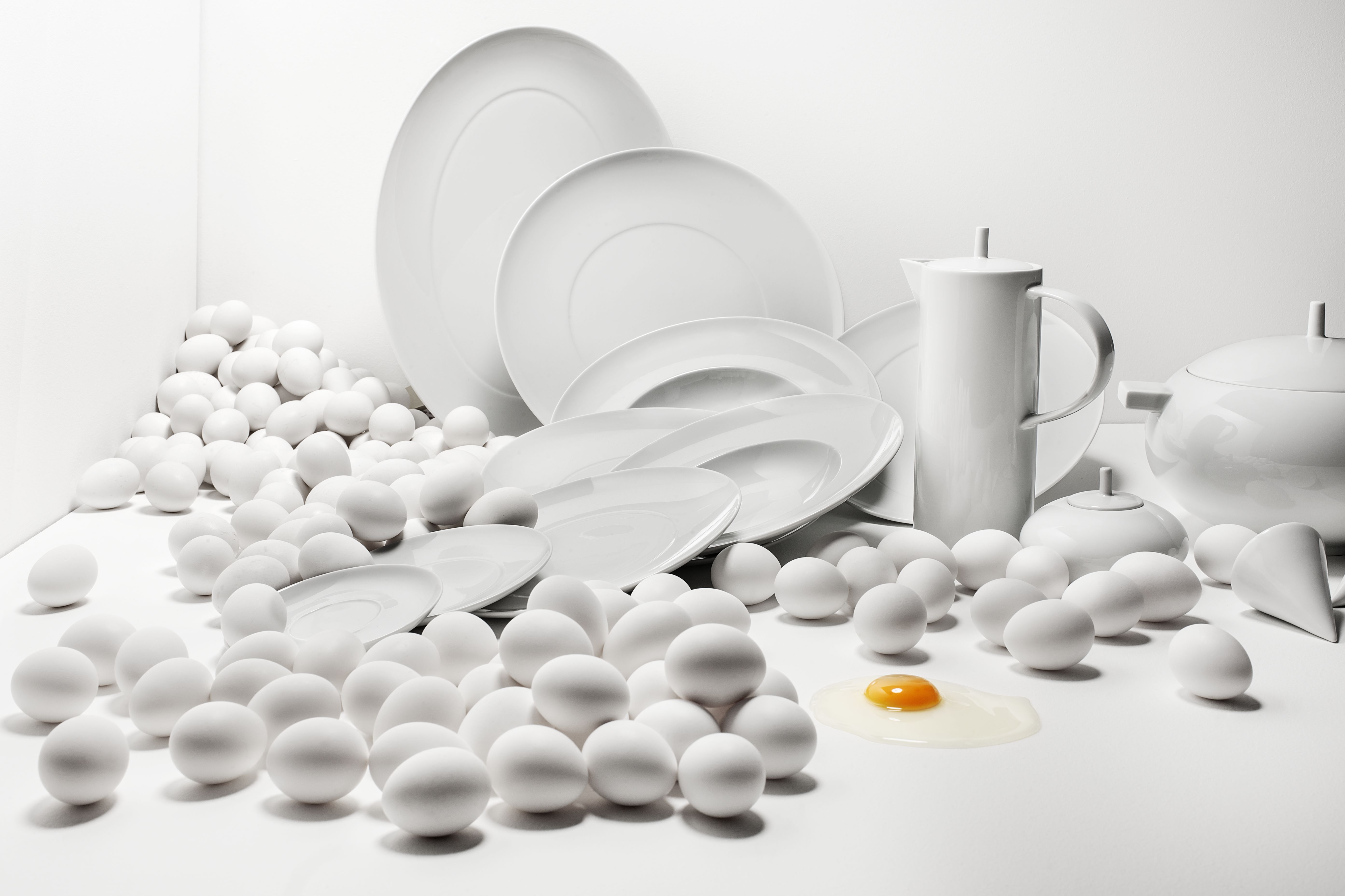 Domo White - LuxuryTable.cz